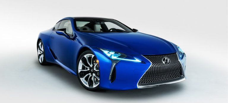 Cận cảnh siêu xe Lexus LC500 xuất hiện trong "Bom tấn" Black Panther
